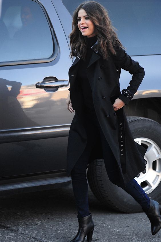 Selena Gomez Aprenda A Ser Chique E Sexy Com 7 Looks Da Artista